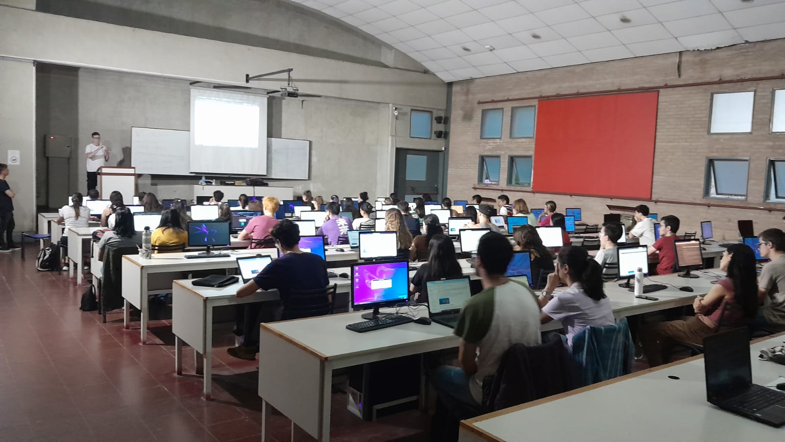 EXTENSIÓN | Nueva edición del curso sobre programación orientada a la ...